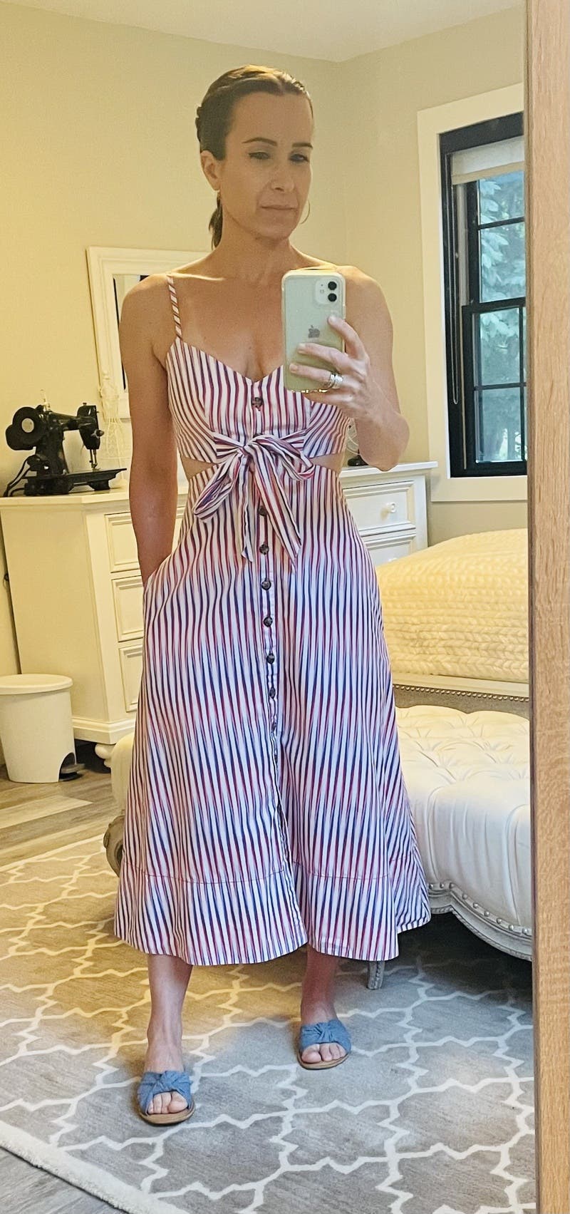 Lea Cut Out B Dress by SALONI | Rent the Runway