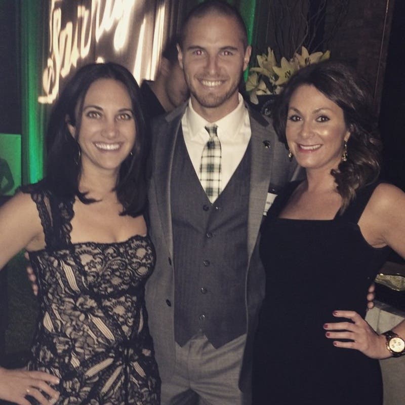 Pretty Woman Lace Dress by Nicole Miller | Rent the Runway